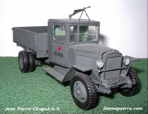 CAMION SOVIETIQUE ZIS-5